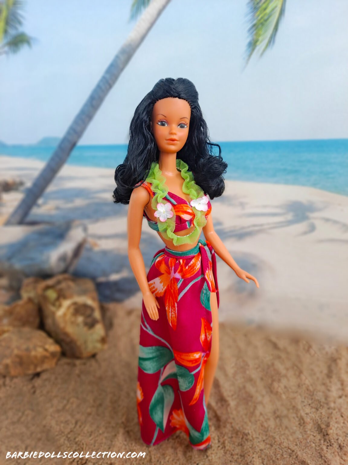 Hawaiian Barbie 1982 – Barbie Dolls Collection