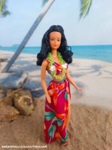 Hawaiian Barbie 1982 – Barbie Dolls Collection